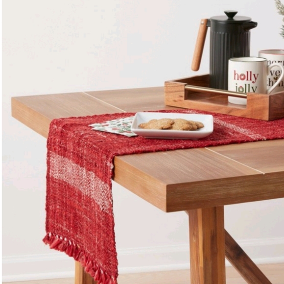Threshold | Dining | Threshold Table Runner Nwt | Poshmark